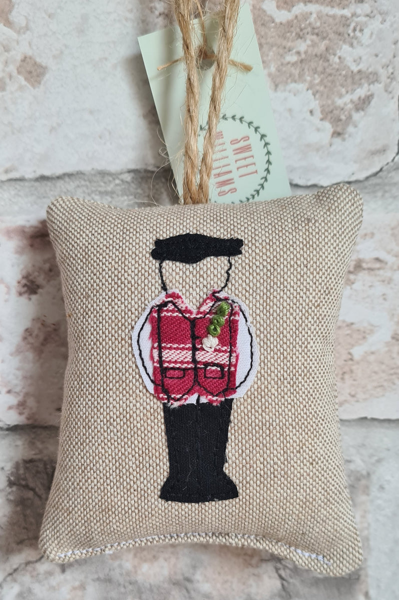 Welsh Boy Hanger – Sweet Williams